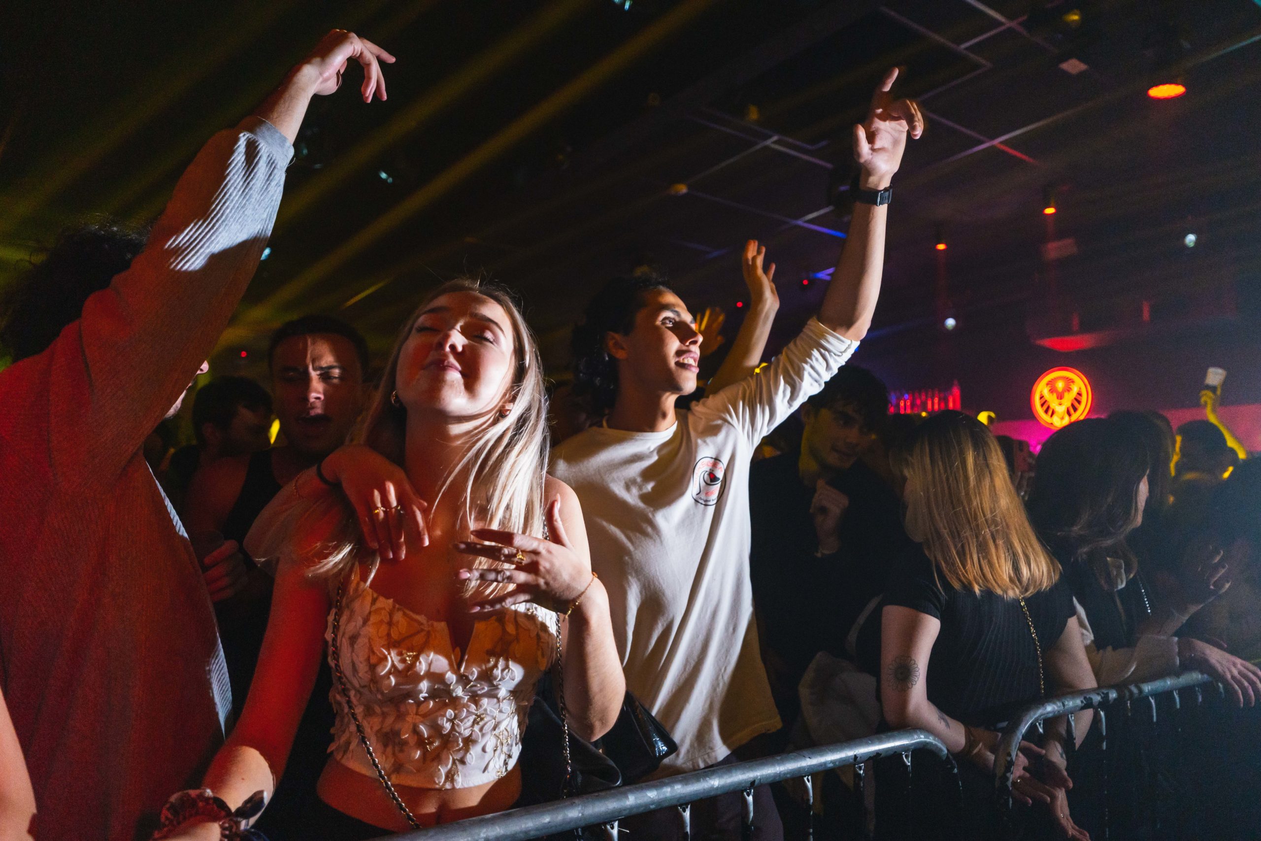 THIS IS HOUSE : CROWD CONTROL / DUSTY NATION - Le Petit Salon
